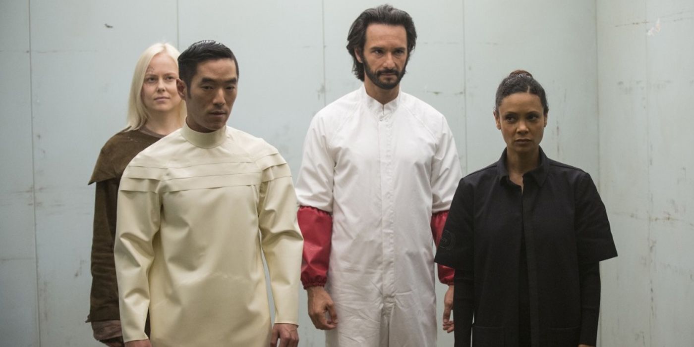 Westworld: Which Characters Are Robots? | Screen Rant