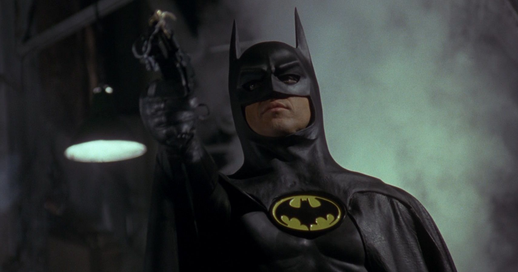 Batman: 10 Reasons Why Michael Keaton Is Still The Best Bruce Wayne
