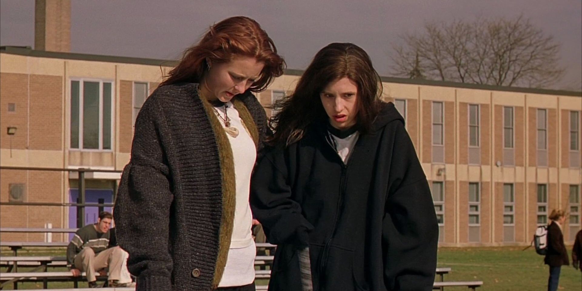 10 Howling Facts About Ginger Snaps Screenrant