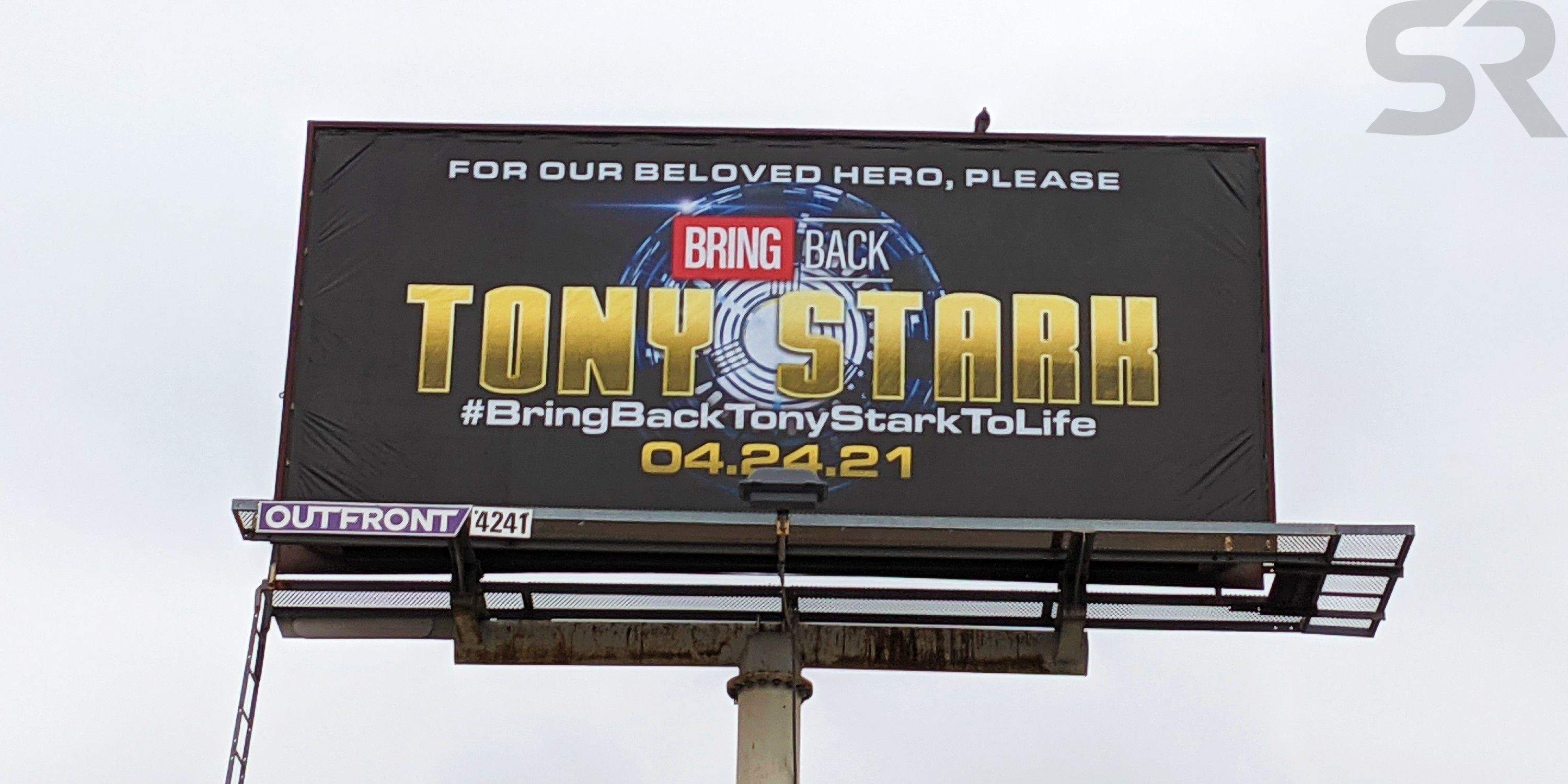 IRON MAN Fans Want Marvel Studios To #BringBackTonyStarkToLife - And ...