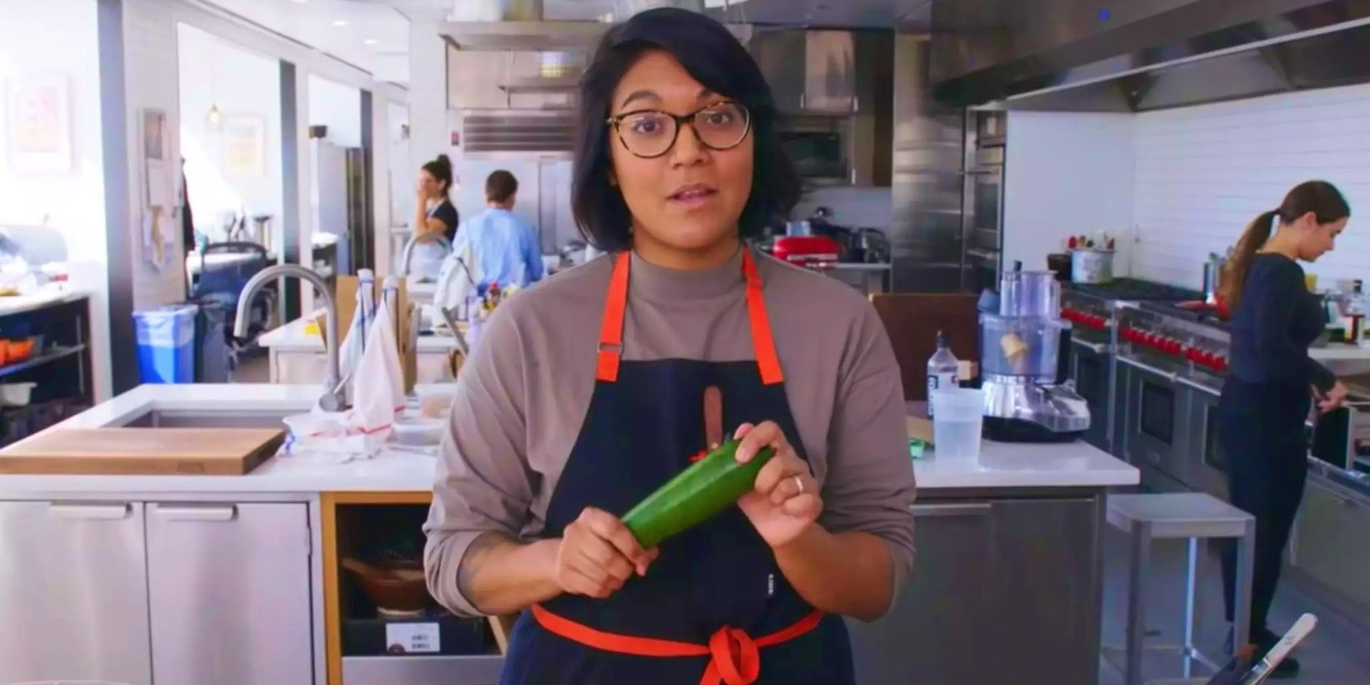 Bon Appetit: Why Sohla El-Waylly Left | Screen Rant